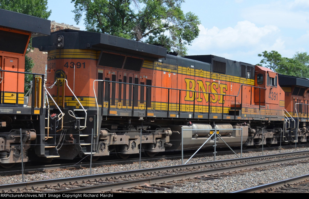 BNSF 4391